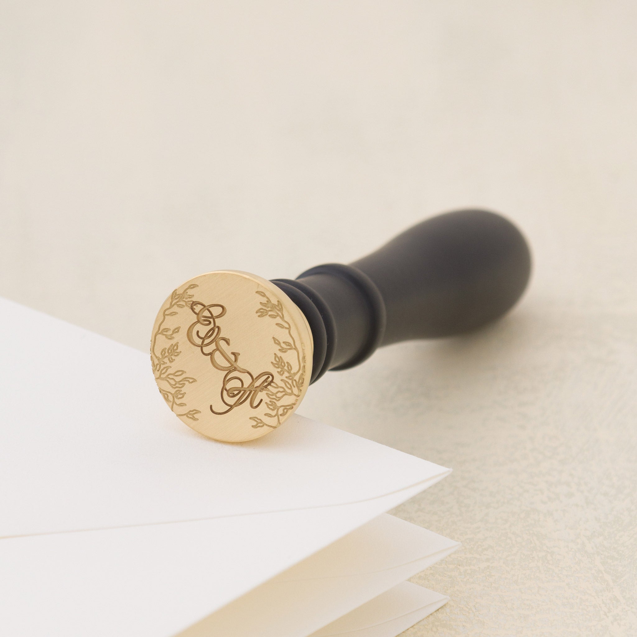 Promenade Wax Stamp | ARTISAIRE